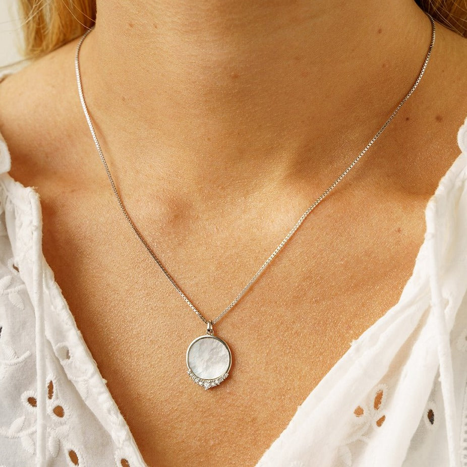 MOON REFLECTIONS PENDANT – Pure Elements